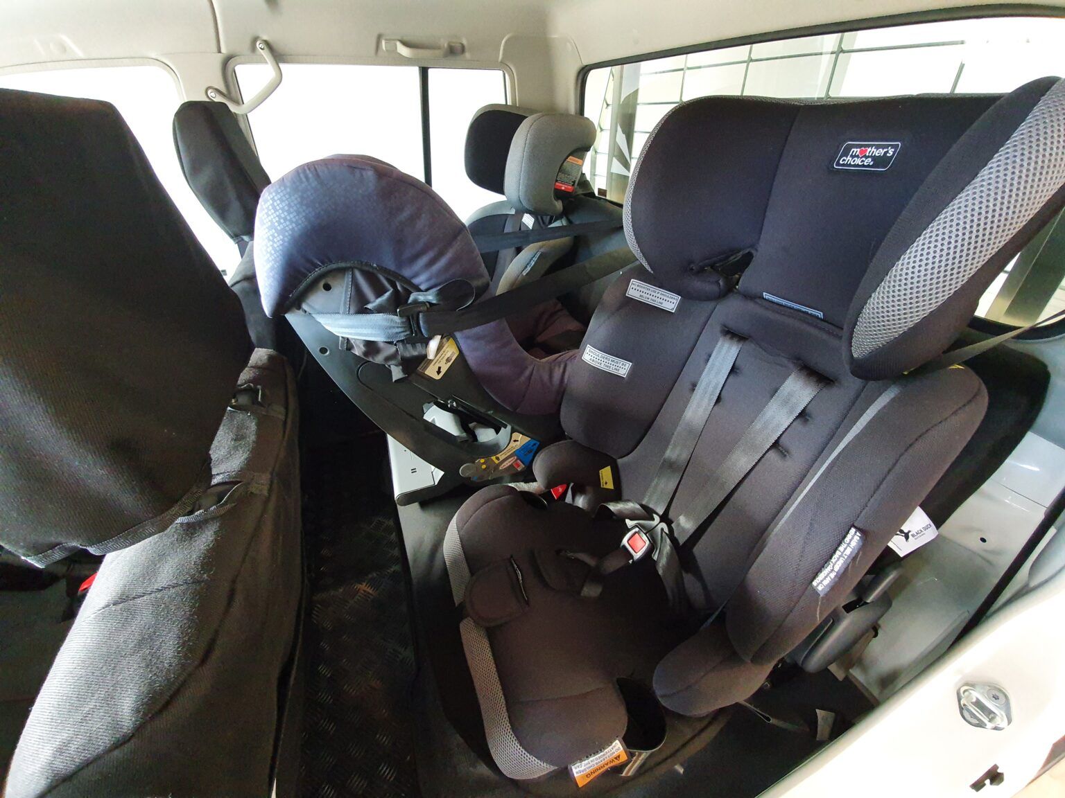 Child Restraint Anchor Kit – Suits LC79 Dual Cab – Multidrive Technology